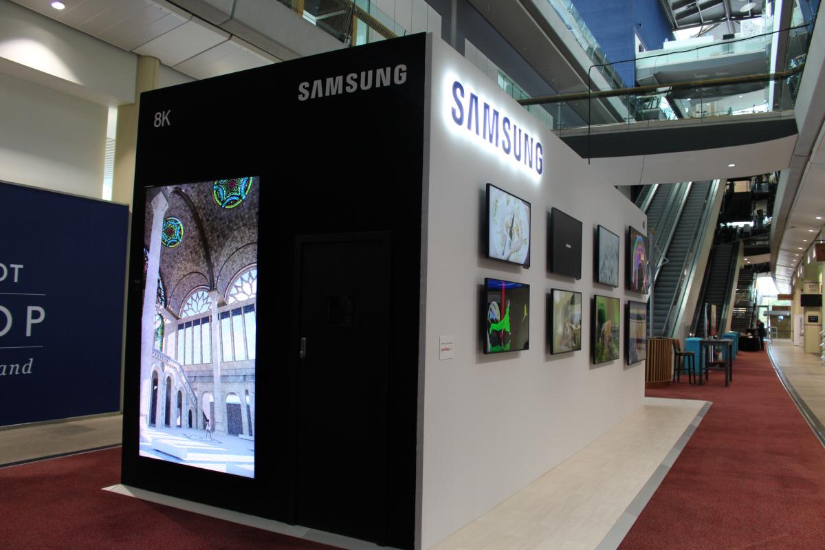 Review the Samsung Stand at Technology Xposed 2019